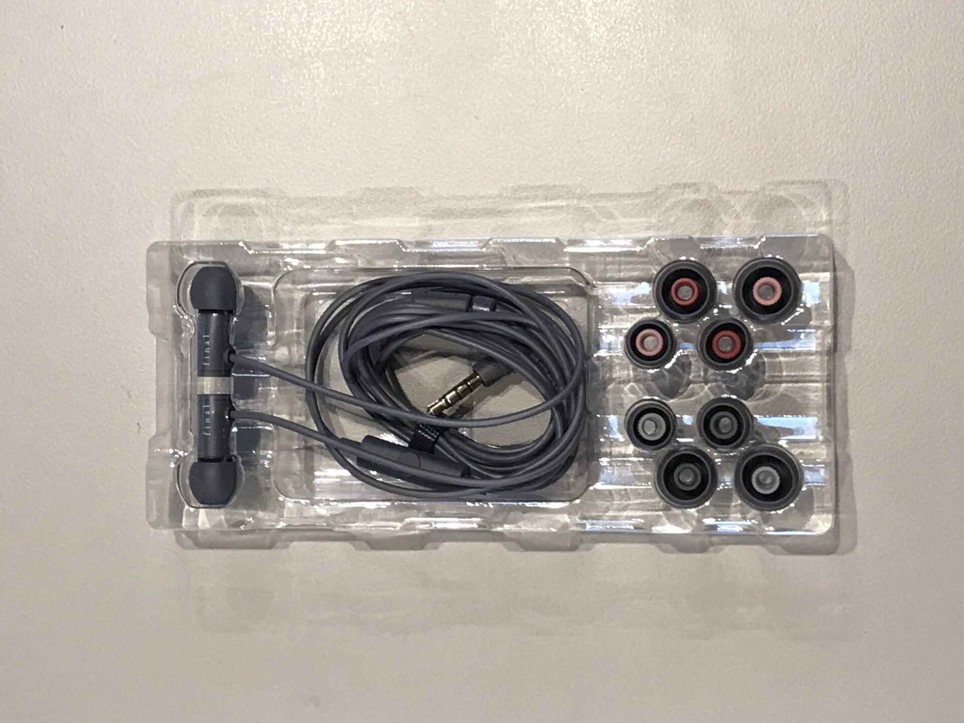 ゲーミングイヤホン【VR500】をfinal E500と比較レビュー | コスパワン