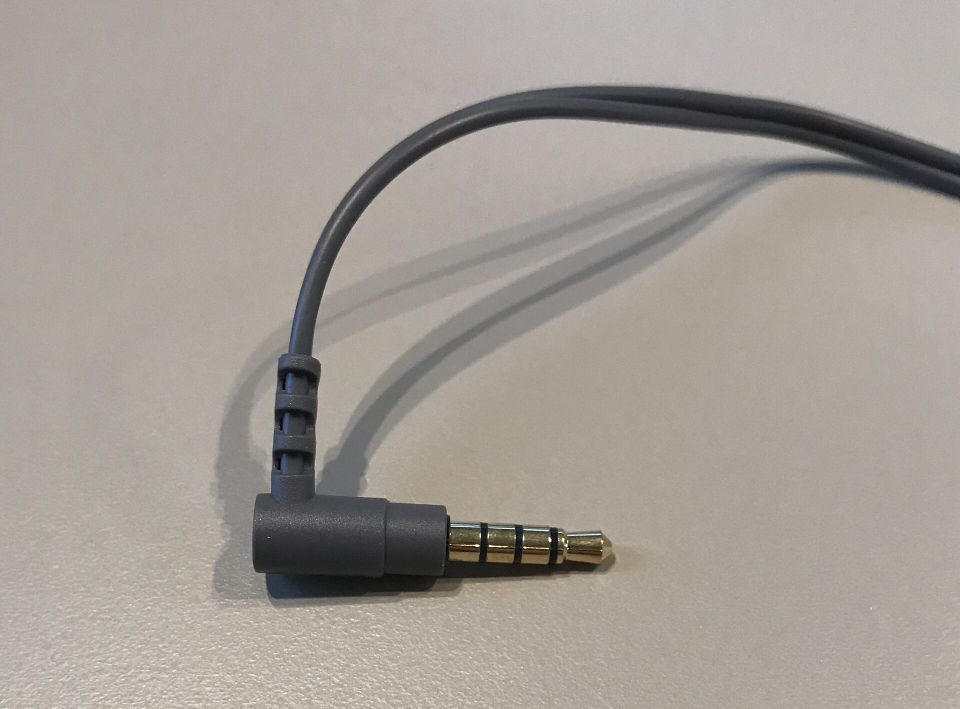 ゲーミングイヤホン【VR500】をfinal E500と比較レビュー | コスパワン